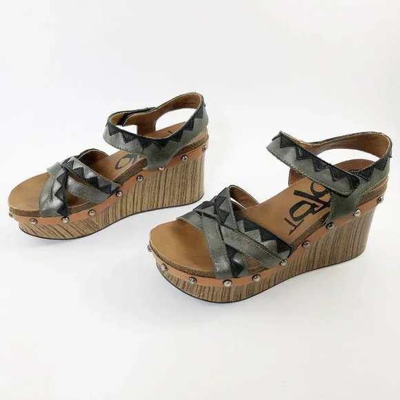 OTBT | Shoes | Otbt Black Eccentric Leather Platform Wedge Sandal 75 ...